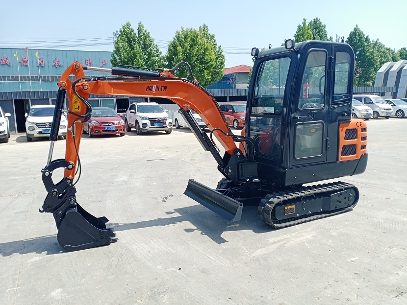Small Crawler Excavator HQ25 with CE, Cabin. Mini digger with Euro 5 engine